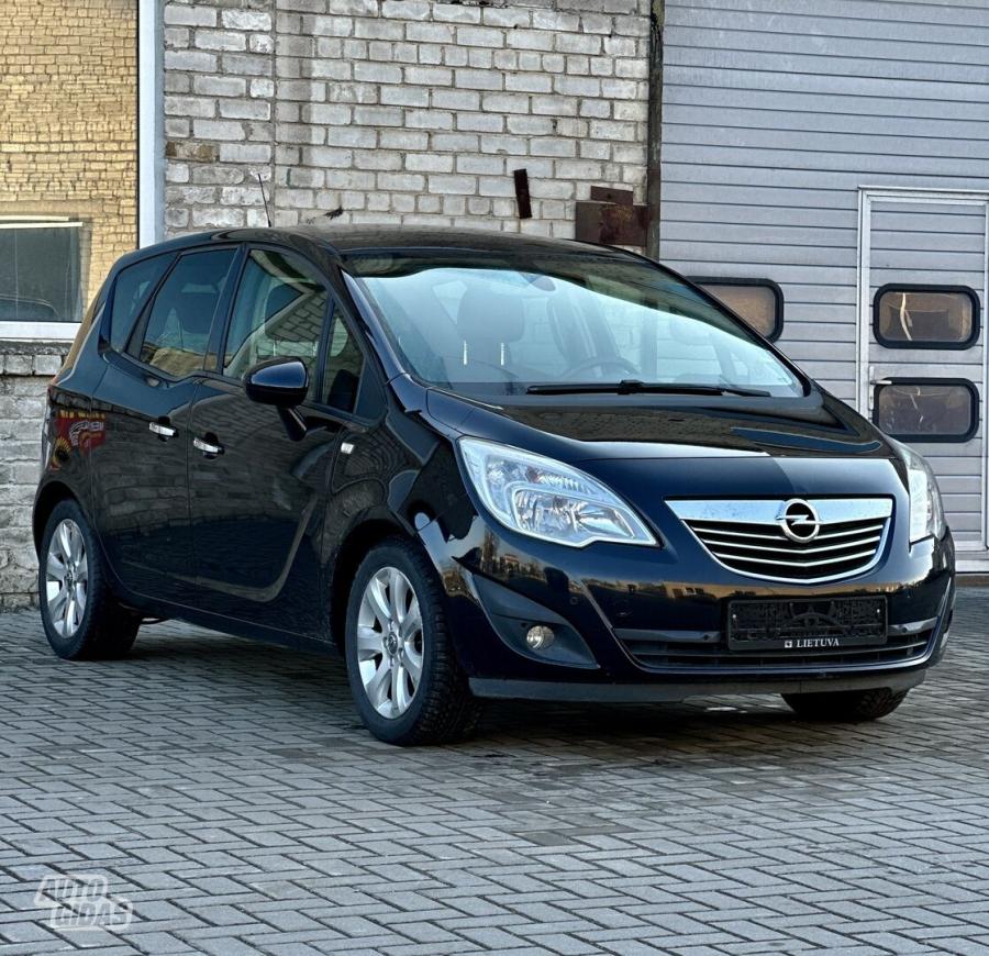 Black Opel Meriva 2011 in Kretinga, with an engine capacity of 1.30 L and mileage of 243 thousand km for 3999 €, photo 3 on AUTOMOTO.COM.LV