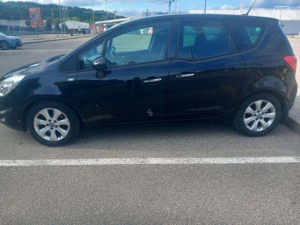 Melns Opel Meriva 2011 Viļņa, ar dzinēja tilpumu 1.40 L un nobraukumu 248 tūkst. km par 3600 €, foto 2 vietnē AUTOMOTO.COM.LV