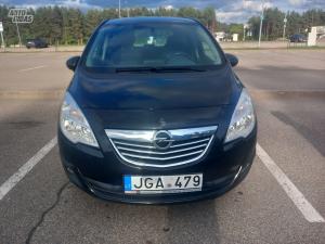 Black Opel Meriva 2011 in Vilnius, with an engine capacity of 1.40 L and mileage of 248 thousand km for 3600 €, photo 9 on AUTOMOTO.COM.LV