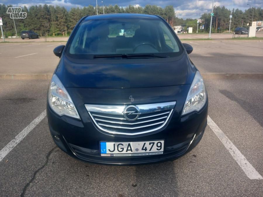 Black Opel Meriva 2011 in Vilnius, with an engine capacity of 1.40 L and mileage of 248 thousand km for 3600 €, photo 9 on AUTOMOTO.COM.LV