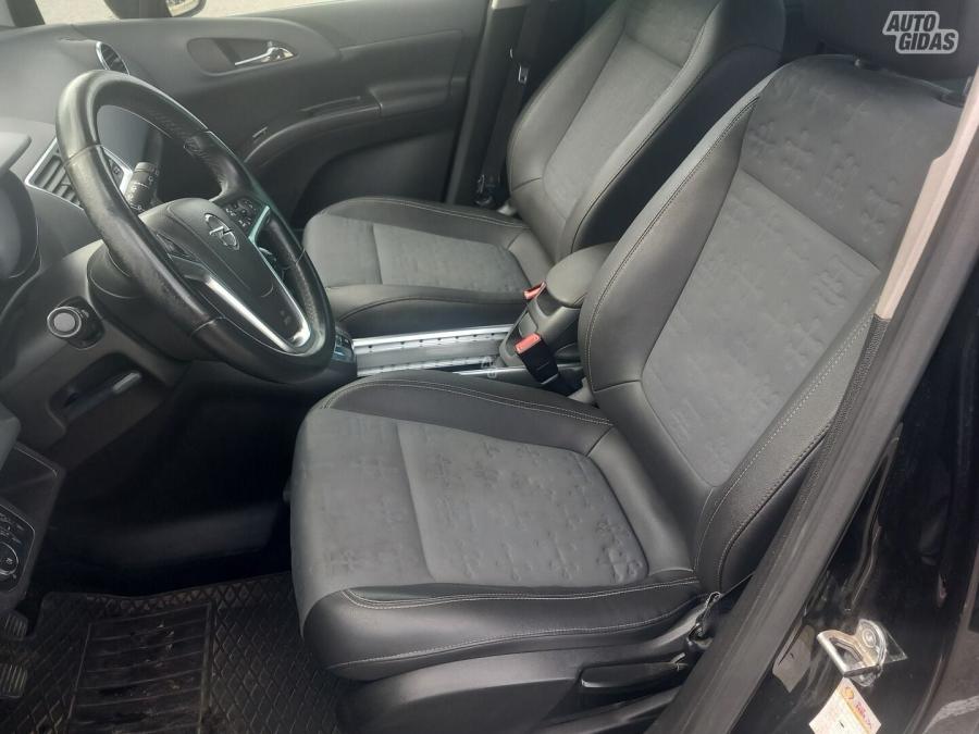 Black Opel Meriva 2011 in Vilnius, with an engine capacity of 1.40 L and mileage of 248 thousand km for 3600 €, photo 14 on AUTOMOTO.COM.LV