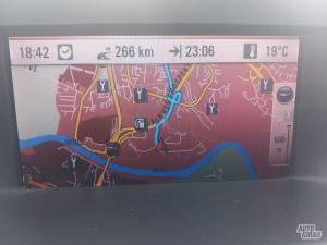Black Opel Meriva 2011 in Vilnius, with an engine capacity of 1.40 L and mileage of 248 thousand km for 3600 €, photo 18 on AUTOMOTO.COM.LV