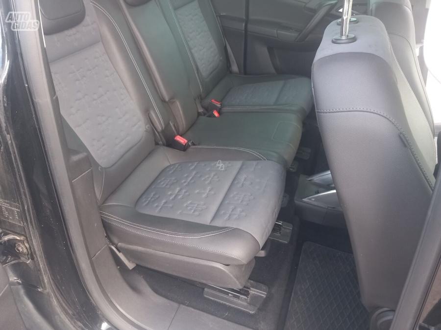 Black Opel Meriva 2011 in Vilnius, with an engine capacity of 1.40 L and mileage of 248 thousand km for 3600 €, photo 23 on AUTOMOTO.COM.LV