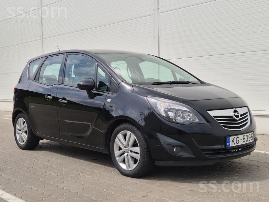 Black Opel Meriva 2011 in Riga, with an engine capacity of 1.70 L and mileage of 109 thousand km for 5450 €, photo 6 on AUTOMOTO.COM.LV