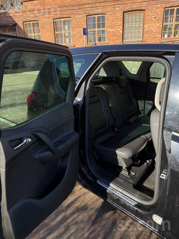 Melns Opel Meriva 2011 Kuldīga, ar dzinēja tilpumu 1.70 L un nobraukumu 275 tūkst. km par 2700 €, foto 9 vietnē AUTOMOTO.COM.LV