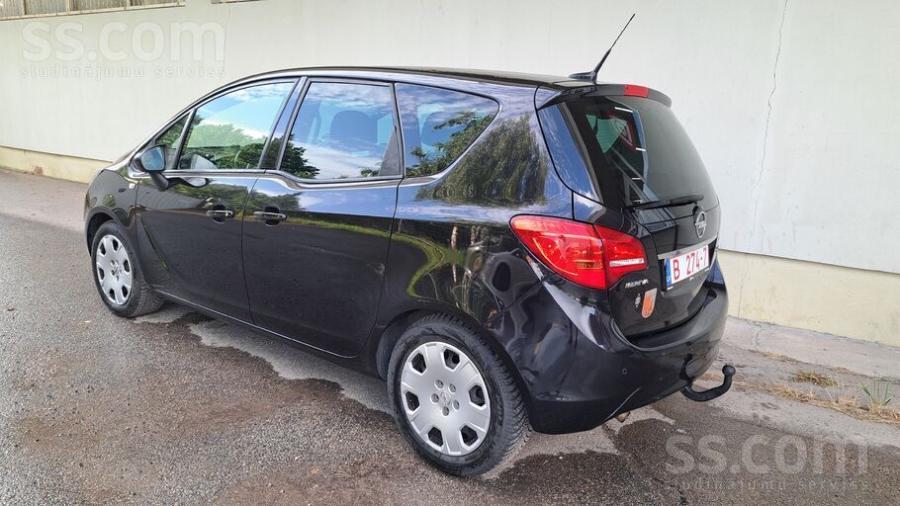 Melns Opel Meriva 2011 Ogre, ar dzinēja tilpumu 1.40 L un nobraukumu 169 tūkst. km par 4999 €, foto 4 vietnē AUTOMOTO.COM.LV
