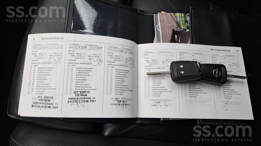 Melns Opel Meriva 2011 Ogre, ar dzinēja tilpumu 1.40 L un nobraukumu 169 tūkst. km par 4999 €, foto 52 vietnē AUTOMOTO.COM.LV