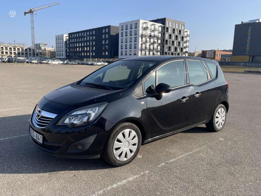 Melns Opel Meriva 2011 Viļņa, ar dzinēja tilpumu 1.36 L un nobraukumu 200 tūkst. km par 2999 €, foto 1 vietnē AUTOMOTO.COM.LV