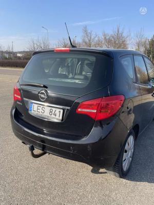 Melns Opel Meriva 2011 Viļņa, ar dzinēja tilpumu 1.36 L un nobraukumu 200 tūkst. km par 2999 €, foto 5 vietnē AUTOMOTO.COM.LV