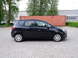 Black Opel Meriva 2011 in Klaipeda, with an engine capacity of 1.69 L and mileage of 239 thousand km for 2200 €, photo 5 on AUTOMOTO.COM.LV