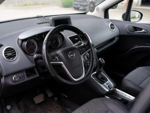 Black Opel Meriva 2011 in Klaipeda, with an engine capacity of 1.69 L and mileage of 239 thousand km for 2200 €, photo 15 on AUTOMOTO.COM.LV