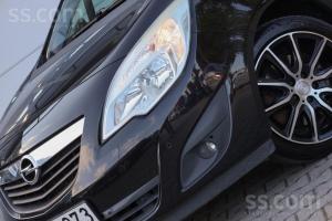 Black Opel Meriva 2011 in Riga, with an engine capacity of 1.70 L and mileage of 205 thousand km for 2995 €, photo 3 on AUTOMOTO.COM.LV