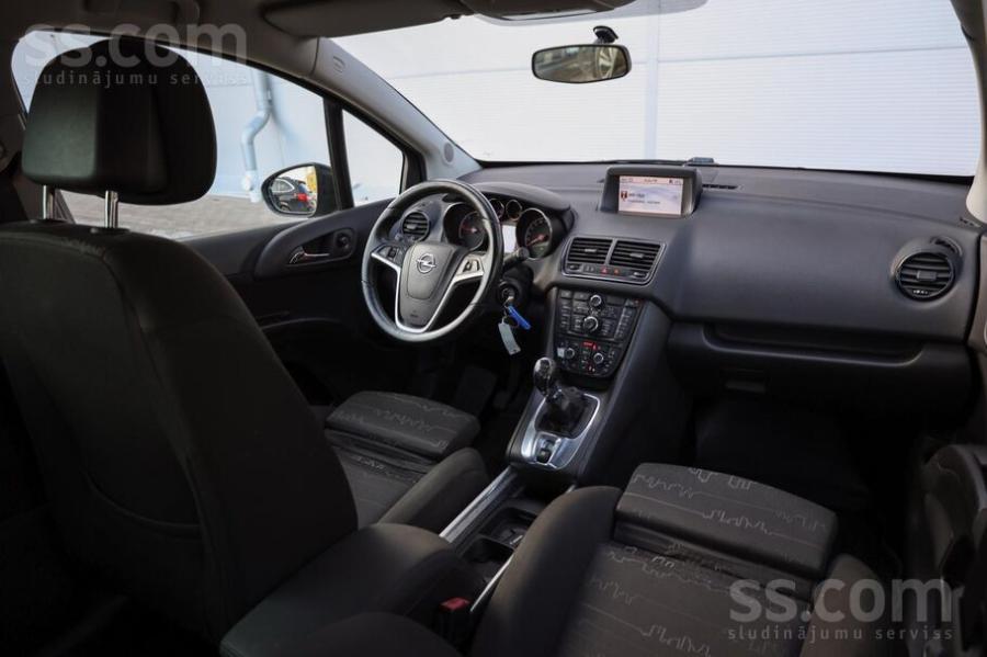 Black Opel Meriva 2011 in Riga, with an engine capacity of 1.70 L and mileage of 205 thousand km for 2995 €, photo 10 on AUTOMOTO.COM.LV