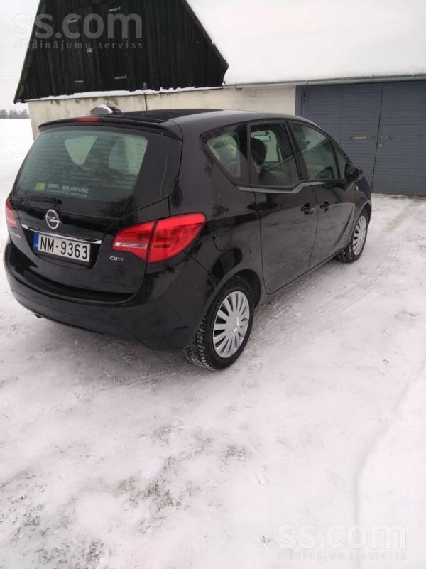 Black Opel Meriva 2012 in Liepaja, with an engine capacity of 1.70 L and mileage of 217 thousand km for 4650 €, photo 9 on AUTOMOTO.COM.LV