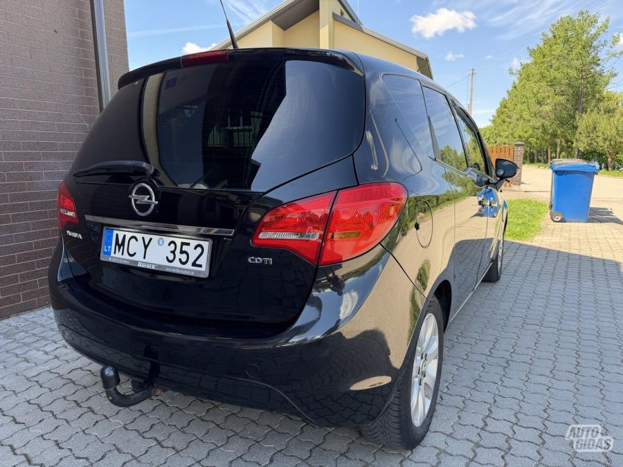 Black Opel Meriva 2012 in Alytus, with an engine capacity of 1.70 L and mileage of 257 thousand km for 3900 €, photo 11 on AUTOMOTO.COM.LV