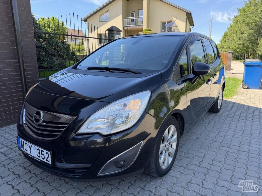 Black Opel Meriva 2012 in Alytus, with an engine capacity of 1.70 L and mileage of 257 thousand km for 3900 €, photo 15 on AUTOMOTO.COM.LV