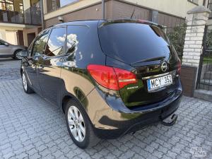 Black Opel Meriva 2012 in Alytus, with an engine capacity of 1.70 L and mileage of 257 thousand km for 3900 €, photo 19 on AUTOMOTO.COM.LV