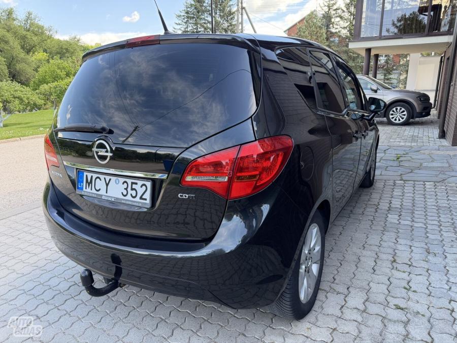 Black Opel Meriva 2012 in Alytus, with an engine capacity of 1.70 L and mileage of 257 thousand km for 3900 €, photo 21 on AUTOMOTO.COM.LV