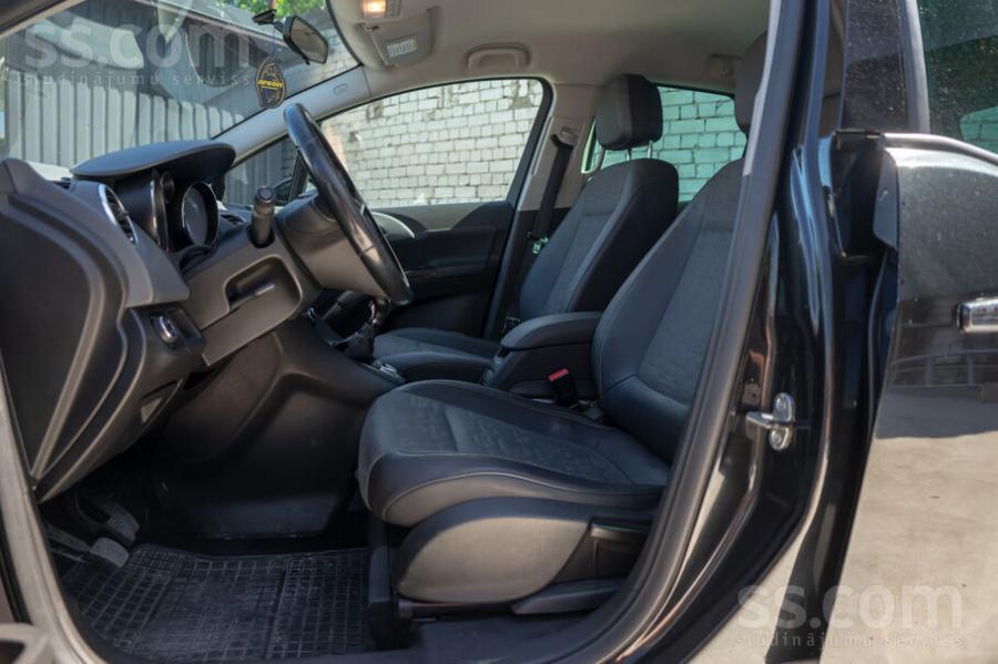 Melns Opel Meriva 2012 Liepāja, ar dzinēja tilpumu 1.30 L un nobraukumu 311 tūkst. km par 3300 €, foto 9 vietnē AUTOMOTO.COM.LV