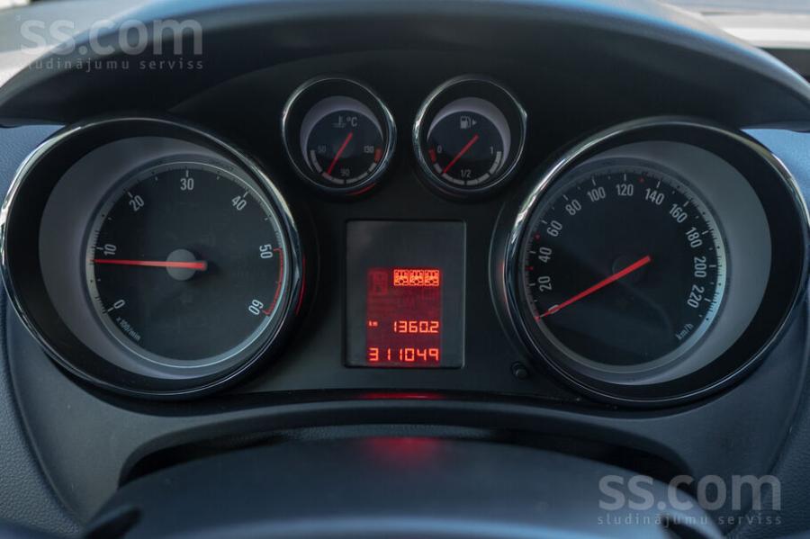 Melns Opel Meriva 2012 Liepāja, ar dzinēja tilpumu 1.30 L un nobraukumu 311 tūkst. km par 3300 €, foto 14 vietnē AUTOMOTO.COM.LV