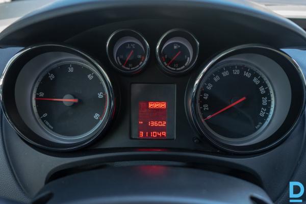 Melns Opel Meriva 2012 Liepāja, ar dzinēja tilpumu 1.30 L un nobraukumu 311 tūkst. km par 3300 €, foto 8 vietnē AUTOMOTO.COM.LV