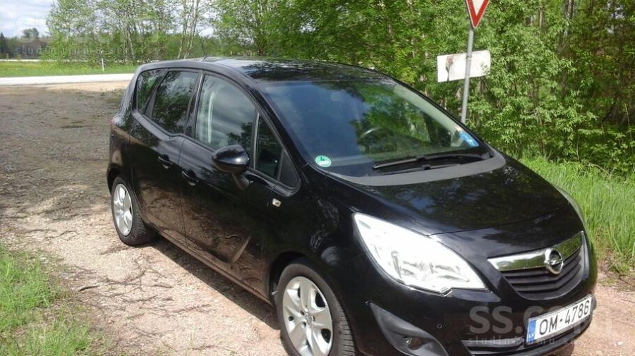 Black Opel Meriva 2012 in Ogre, with an engine capacity of 1.40 L and mileage of 189 thousand km for 4390 €, photo 7 on AUTOMOTO.COM.LV