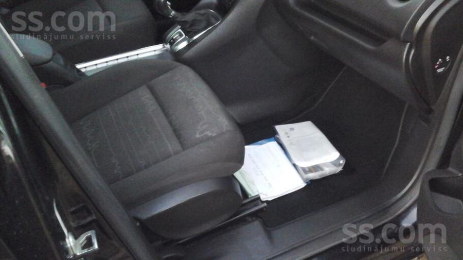 Black Opel Meriva 2012 in Ogre, with an engine capacity of 1.40 L and mileage of 189 thousand km for 4390 €, photo 18 on AUTOMOTO.COM.LV