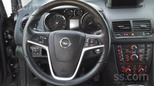 Black Opel Meriva 2012 in Ogre, with an engine capacity of 1.40 L and mileage of 189 thousand km for 4390 €, photo 24 on AUTOMOTO.COM.LV