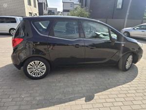 Black Opel Meriva 2012 in Kaunas, with an engine capacity of 1.25 L and mileage of 294 thousand km for 2750 €, photo 3 on AUTOMOTO.COM.LV
