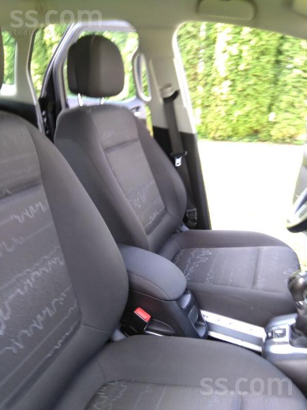 Melns Opel Meriva 2012 Liepāja, ar dzinēja tilpumu 1.70 L un nobraukumu 218 tūkst. km par 3850 €, foto 8 vietnē AUTOMOTO.COM.LV