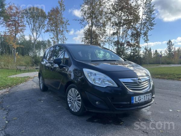 Opel Meriva 2012 Alūksne vietnē Melns Opel Meriva 2012 Alūksne, ar dzinēja tilpumu 1.20 L un nobraukumu 0 tūkst. km par 1490 €, foto 5 vietnē AUTOMOTO.COM.LV