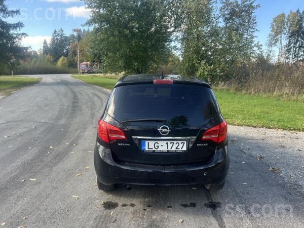 Opel Meriva 2012 Alūksne vietnē Melns Opel Meriva 2012 Alūksne, ar dzinēja tilpumu 1.20 L un nobraukumu 0 tūkst. km par 1490 €, foto 10 vietnē AUTOMOTO.COM.LV