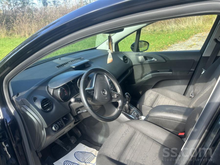 Black Opel Meriva 2012 in Aluksne, with an engine capacity of 1.20 L and mileage of 0 thousand km for 1490 €, photo 14 on AUTOMOTO.COM.LV