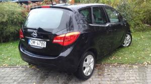 Black Opel Meriva 2012 in Ogre, with an engine capacity of 1.40 L and mileage of 191 thousand km for 4250 €, photo 8 on AUTOMOTO.COM.LV