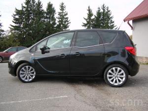 Black Opel Meriva 2015 in Riga, with an engine capacity of 1.70 L and mileage of 0 thousand km for 7450 €, photo 4 on AUTOMOTO.COM.LV