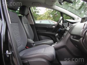 Black Opel Meriva 2015 in Riga, with an engine capacity of 1.70 L and mileage of 0 thousand km for 7450 €, photo 25 on AUTOMOTO.COM.LV