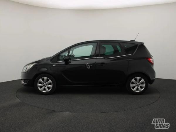 Black Opel Meriva 2015 in Vilnius, with an engine capacity of 1.40 L and mileage of 202 thousand km for 6399 €, photo 6 on AUTOMOTO.COM.LV
