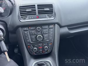 Melns Opel Meriva 2015 Ogre, ar dzinēja tilpumu 1.60 L un nobraukumu 172 tūkst. km par 5550 €, foto 24 vietnē AUTOMOTO.COM.LV