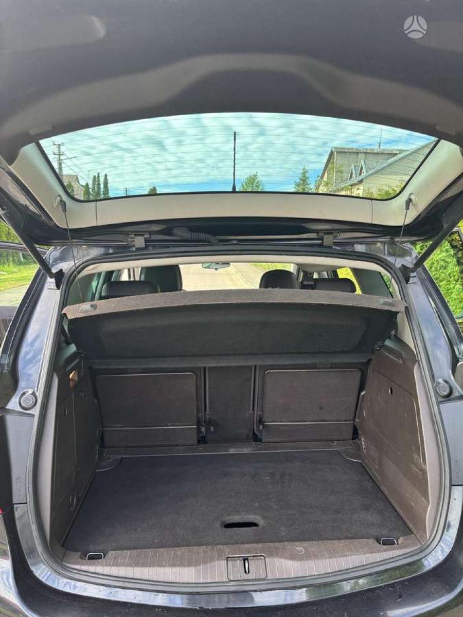 Melns Opel Meriva 2015 Jurbarkas, ar dzinēja tilpumu 1.60 L un nobraukumu 263 tūkst. km par 4300 €, foto 9 vietnē AUTOMOTO.COM.LV