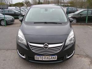 Black Opel Meriva 2015 in Sigulda, with an engine capacity of 1.70 L and mileage of 181 thousand km for 6750 €, photo 6 on AUTOMOTO.COM.LV