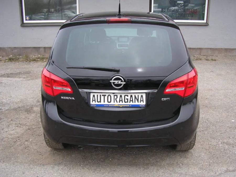 Black Opel Meriva 2015 in Sigulda, with an engine capacity of 1.70 L and mileage of 181 thousand km for 6750 €, photo 7 on AUTOMOTO.COM.LV