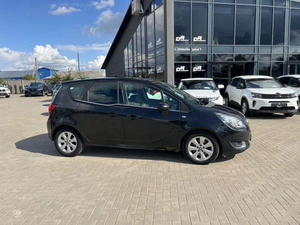 Melns Opel Meriva 2015 Tauragė, ar dzinēja tilpumu 1.60 L un nobraukumu 135 tūkst. km par 2700 €, foto 3 vietnē AUTOMOTO.COM.LV