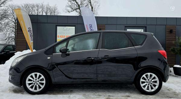 Black Opel Meriva 2016 in Taurage, with an engine capacity of 1.36 L and mileage of 185 thousand km for 4450 €, photo 5 on AUTOMOTO.COM.LV