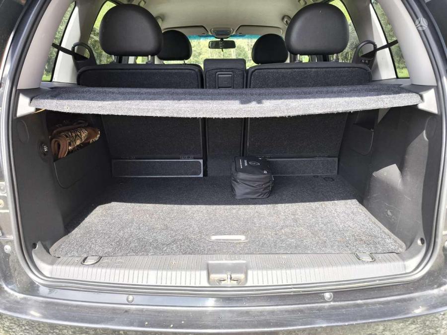 Melns Opel Meriva 2009 Šauļi, ar dzinēja tilpumu 1.80 L un nobraukumu 215 tūkst. km par 2000 €, foto 11 vietnē AUTOMOTO.COM.LV