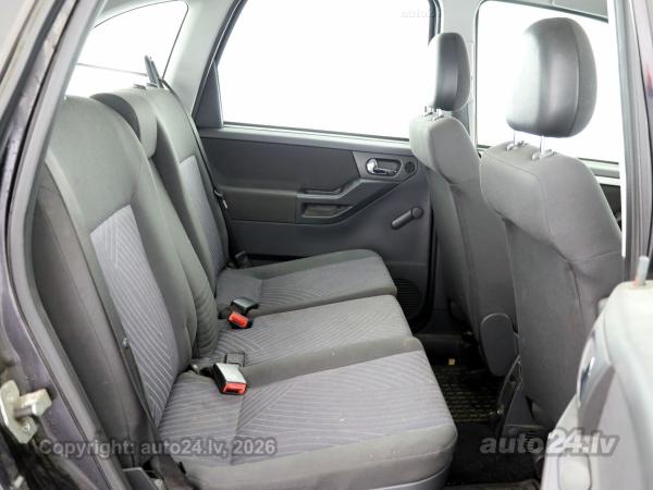 Black Opel Meriva 2006 in Tallinn, with an engine capacity of 1.20 L and mileage of 249 thousand km for 499 €, photo 7 on AUTOMOTO.COM.LV