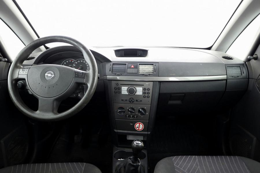 Black Opel Meriva 2006 in Tallinn, with an engine capacity of 1.20 L and mileage of 249 thousand km for 399 €, photo 6 on AUTOMOTO.COM.LV
