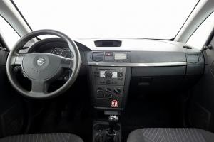 Black Opel Meriva 2006 in Tallinn, with an engine capacity of 1.20 L and mileage of 249 thousand km for 399 €, photo 13 on AUTOMOTO.COM.LV