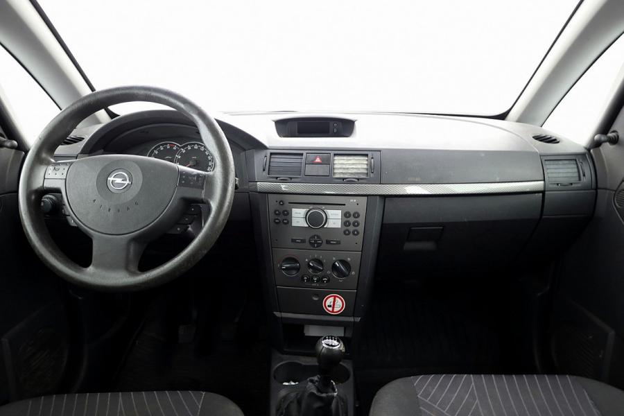 Black Opel Meriva 2006 in Tallinn, with an engine capacity of 1.20 L and mileage of 249 thousand km for 399 €, photo 13 on AUTOMOTO.COM.LV