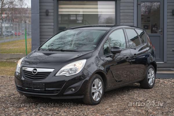 Black Opel Meriva 2011 in Liepaja, with an engine capacity of 1.70 L and mileage of 251 thousand km for 4500 €, photo 3 on AUTOMOTO.COM.LV