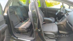 Melns Opel Meriva 2015 Kuresāre, ar dzinēja tilpumu 1.60 L un nobraukumu 158 tūkst. km par 6900 €, foto 13 vietnē AUTOMOTO.COM.LV